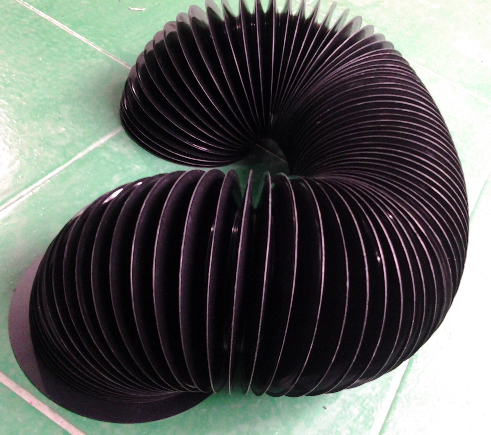 TPEE telescopic covers for boom lifts